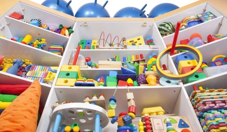 Top 4 Rules For Decluttering Toys In My Kid's Room - Penny Pinchin' Mom