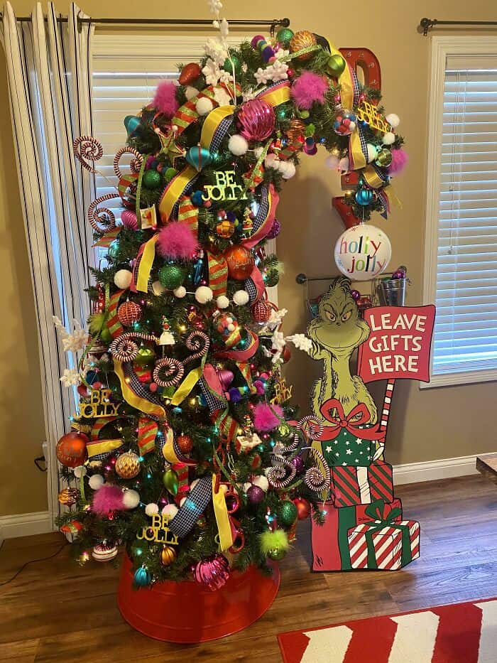 Mean, Green, And Obscenely Festive: Grinch Tree Ideas That'll Steal ...